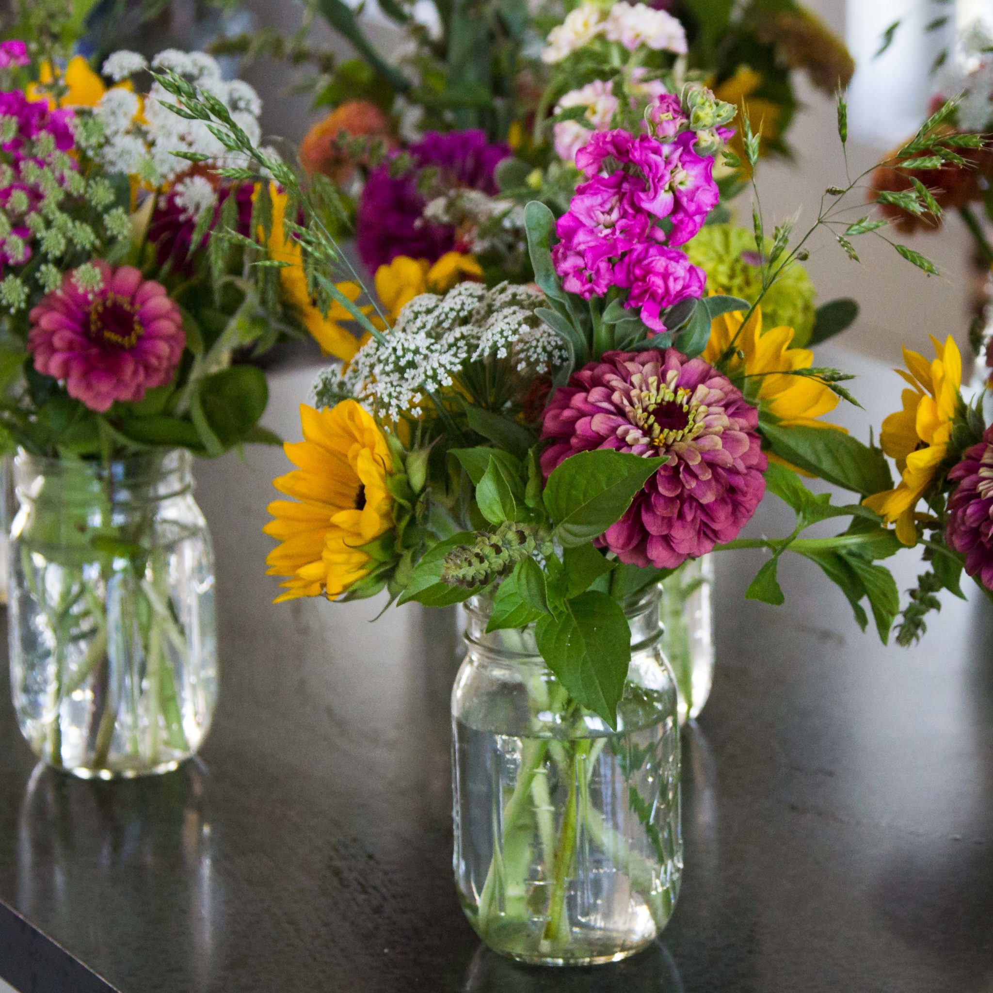 How to Make Mini Floral Bouquets from a Bucket of Blooms - Simple Leaf Farm