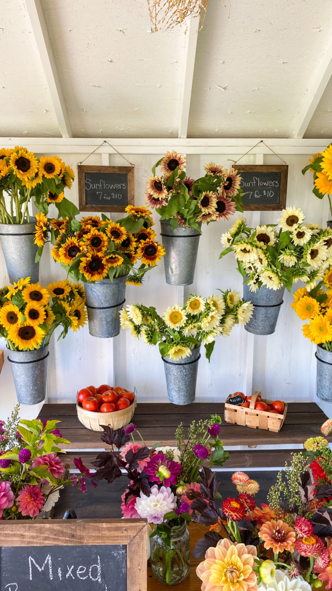 Flower Stand - Simple Leaf Farm